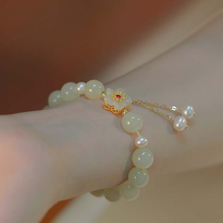 Sun flowers • Emerald Jade stone bracelet – Deegnt